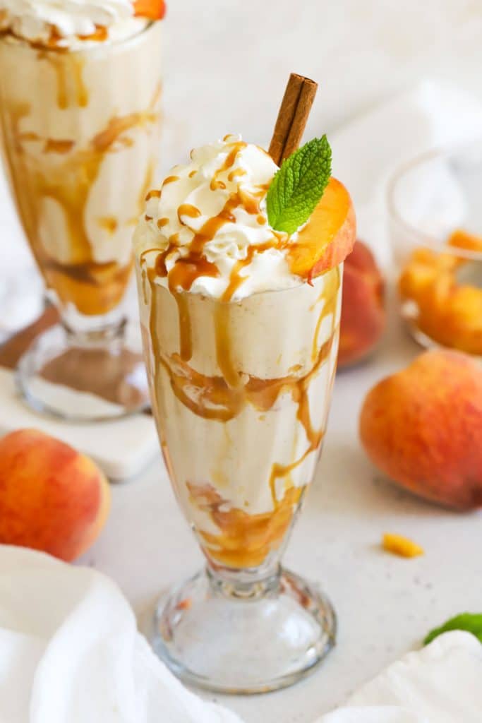Easy Peach Milkshake (With Fresh or Frozen Peaches!)